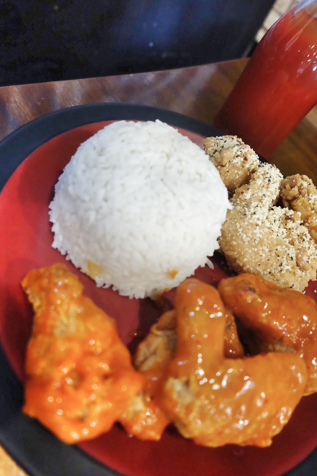 EVASIAURORA: wingz o wingz . kuliner bandung