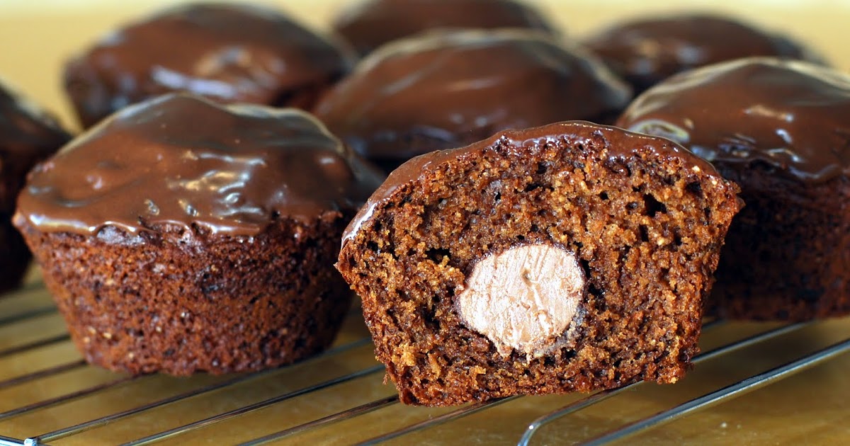 Thermolicious: Chocolate Prune Muffins