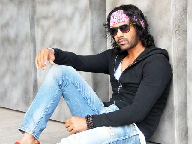 Shabbir Ahluwalia Wiki, Biography, Dob, Age, Height, Weight, Wife and ...