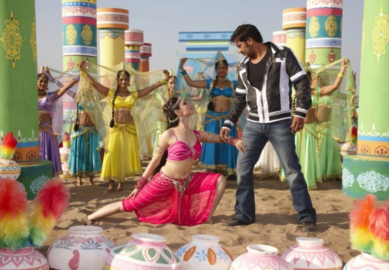 Tamanna Hot Stills In Himmatwala