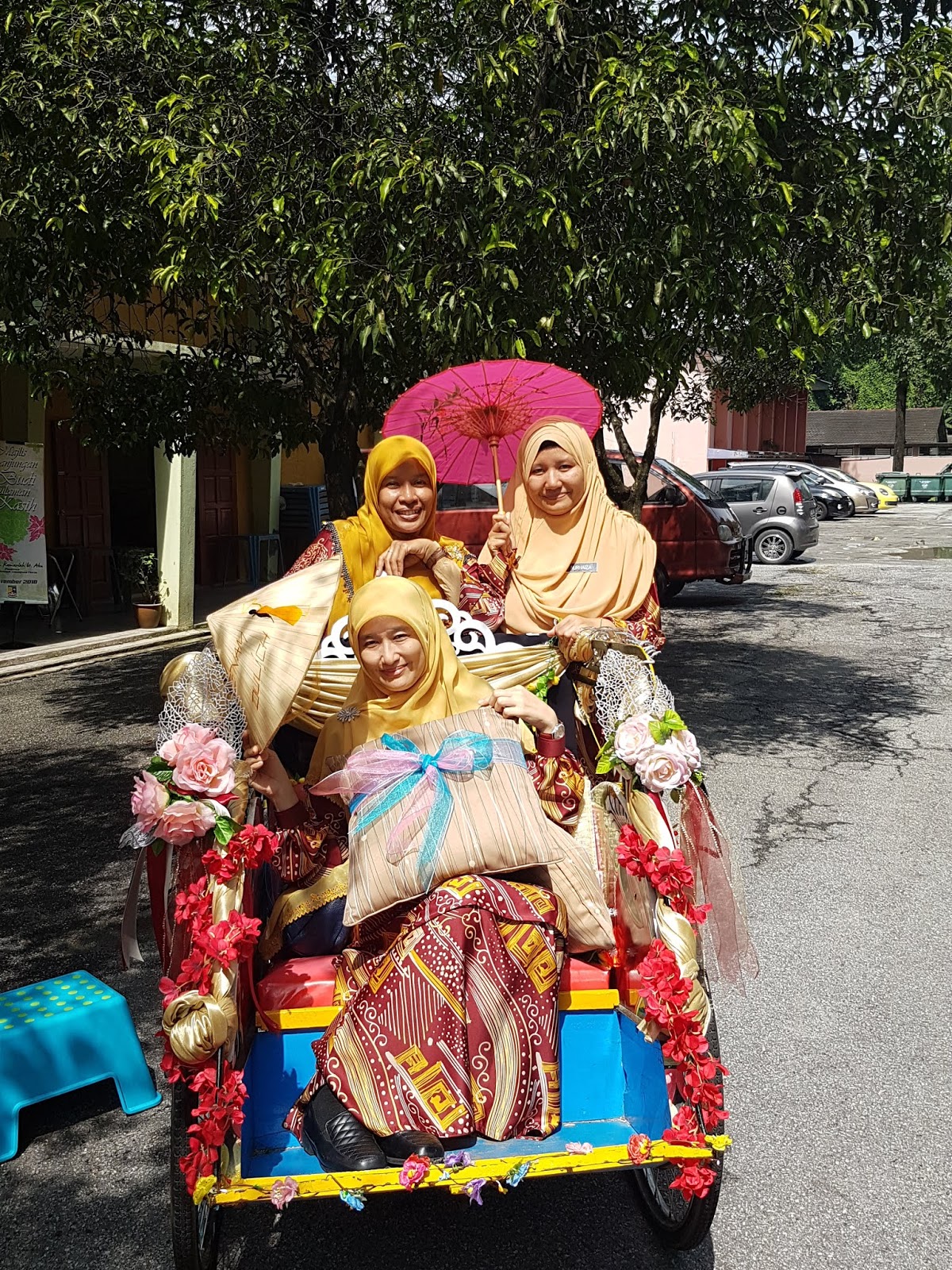 Majlis Persaraan Bertema Tradisional Melaka - GURU KAUNSELING NURHAIZA ...