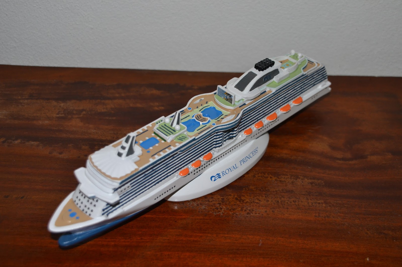CRUISE SHIP MODELS: ULTIMOS MODELOS / LAST MODELS