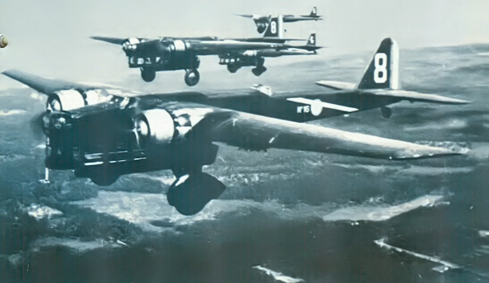 Le bombardier Amiot 143M.