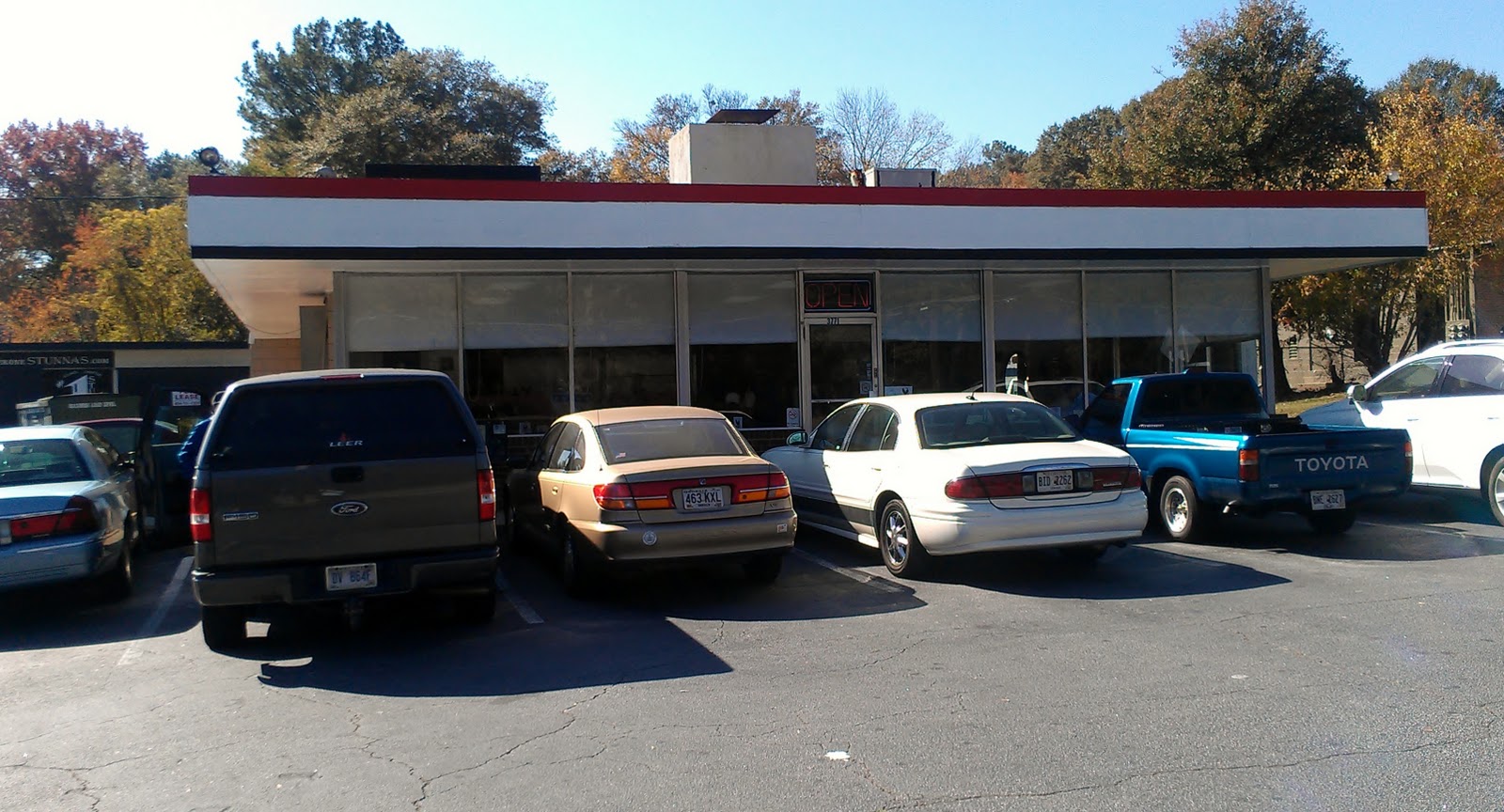 Review: DEMITRIS RESTAURANT | Good 'Hood Food ~ ATL BITE LIFE: Foodie ...