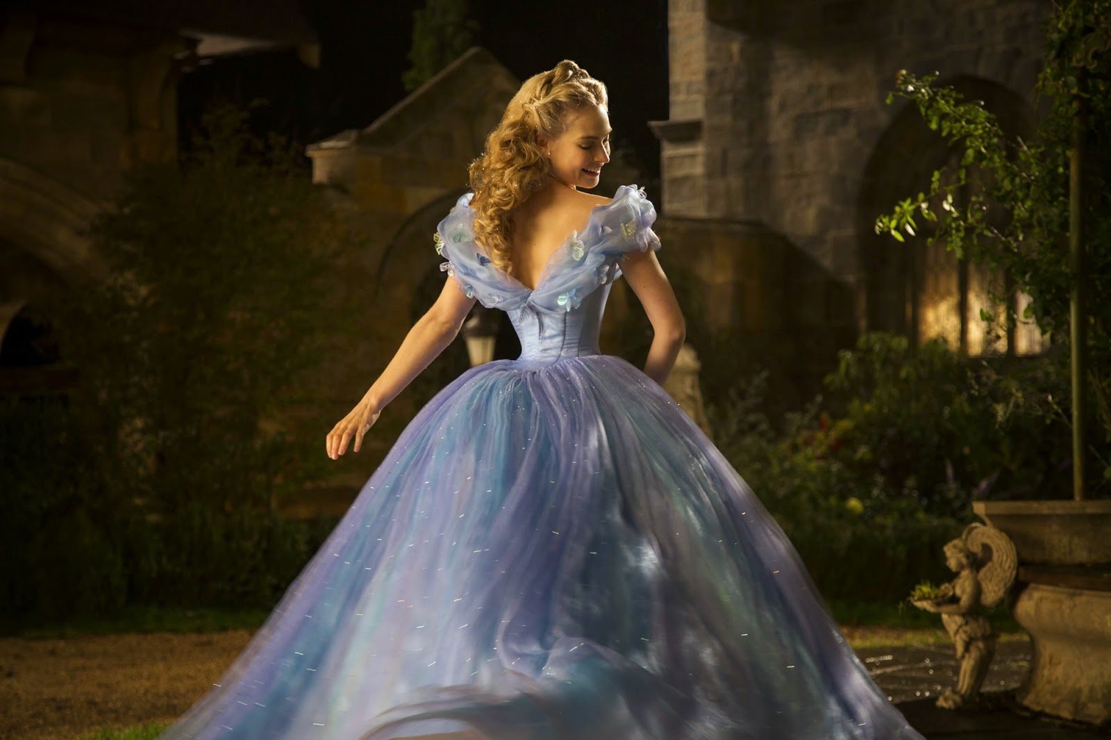 Cinderella Movie Review - DC Outlook