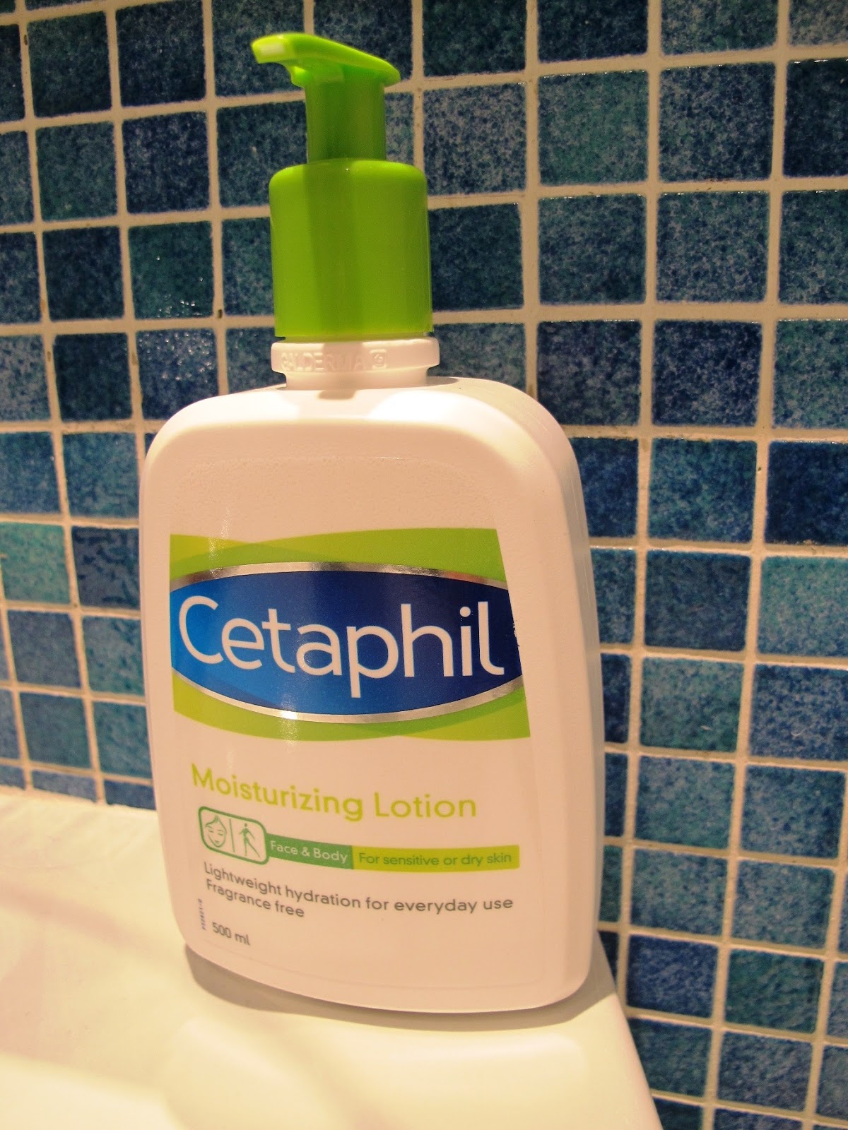annettesskimmer: Bra hudkräm - Cetaphil Moisturizing Lotion