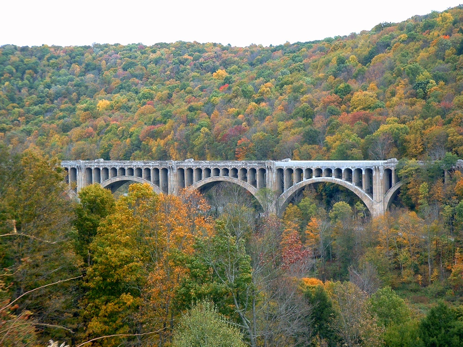Frank's Place: Kingsley Pa: Martin's Creek Viaduct