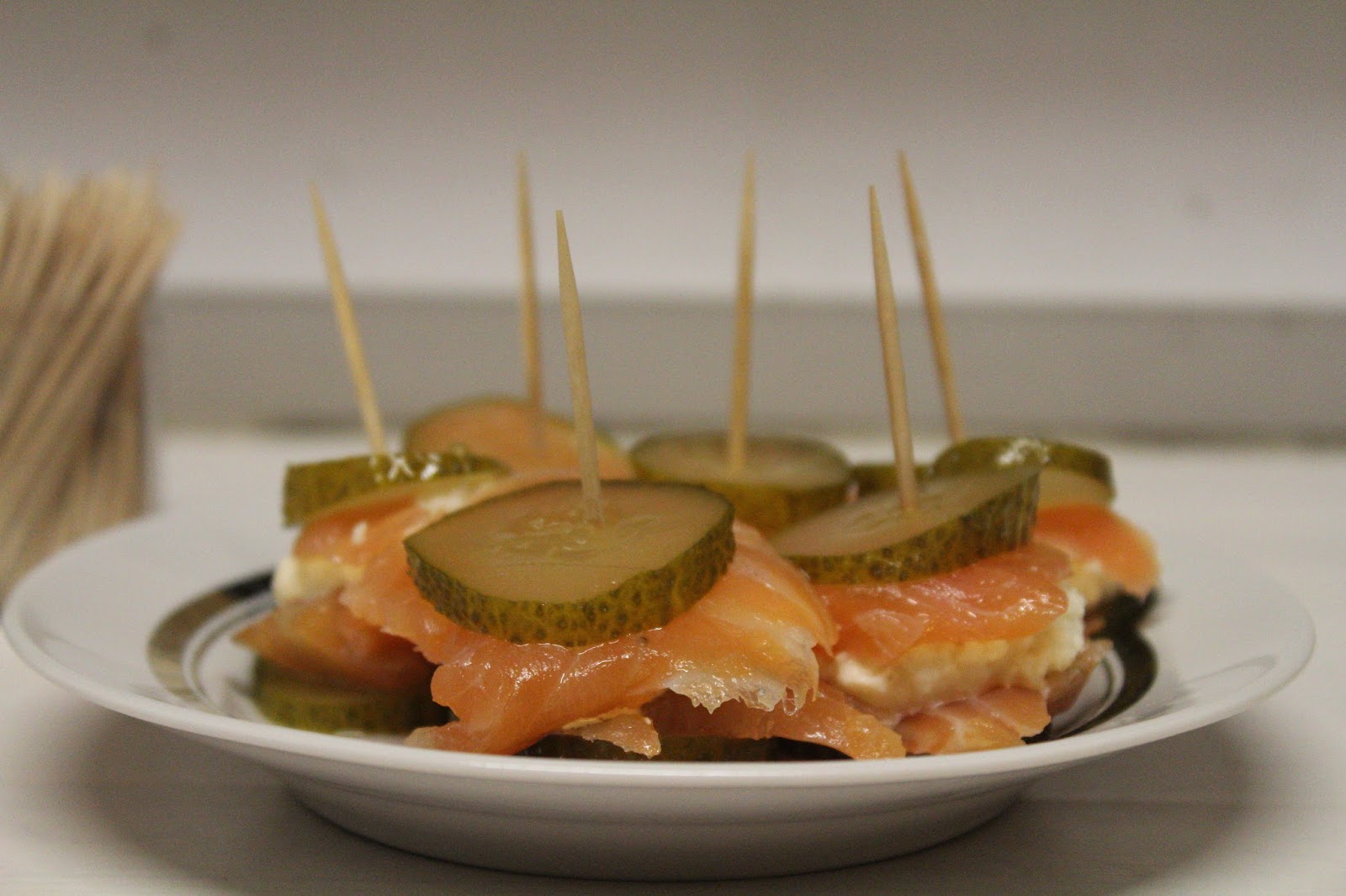 Lõheamps hapukurgi ja mädarõikaga