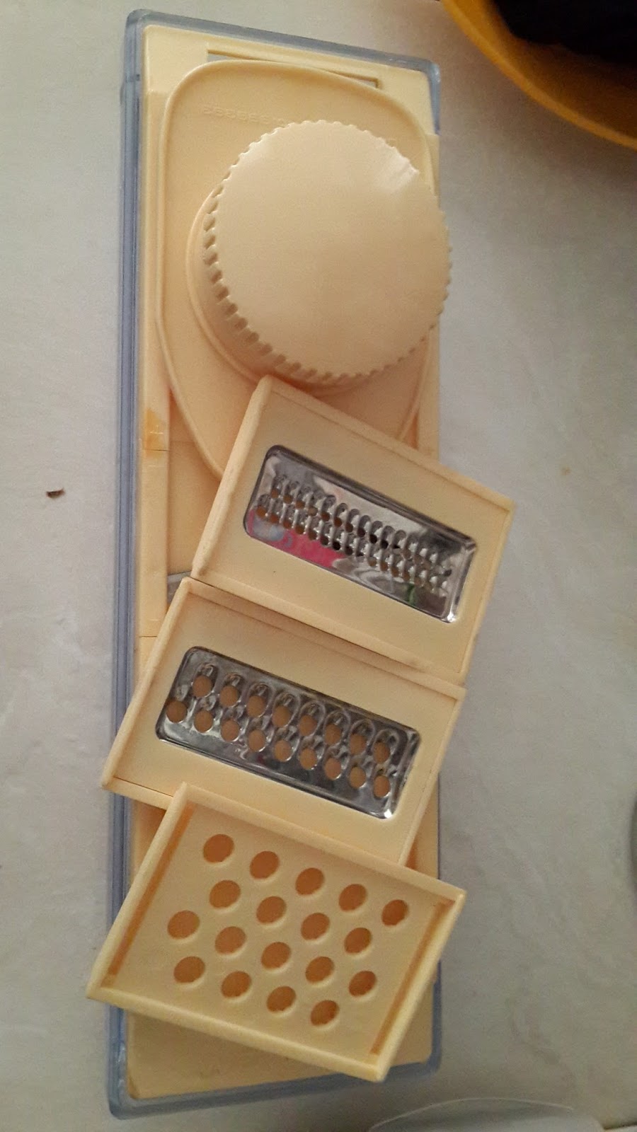 Alat Menghiris Bawang Dan Sayuran Yang Sesuai Digunakan Dengannya ~ A ...