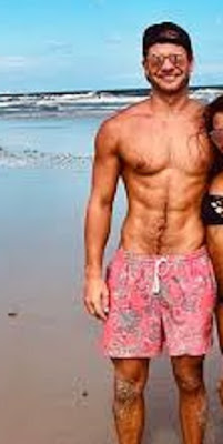 NYSocBoy's Beefcake and Bonding: The Many Faces of Sam McCarthy