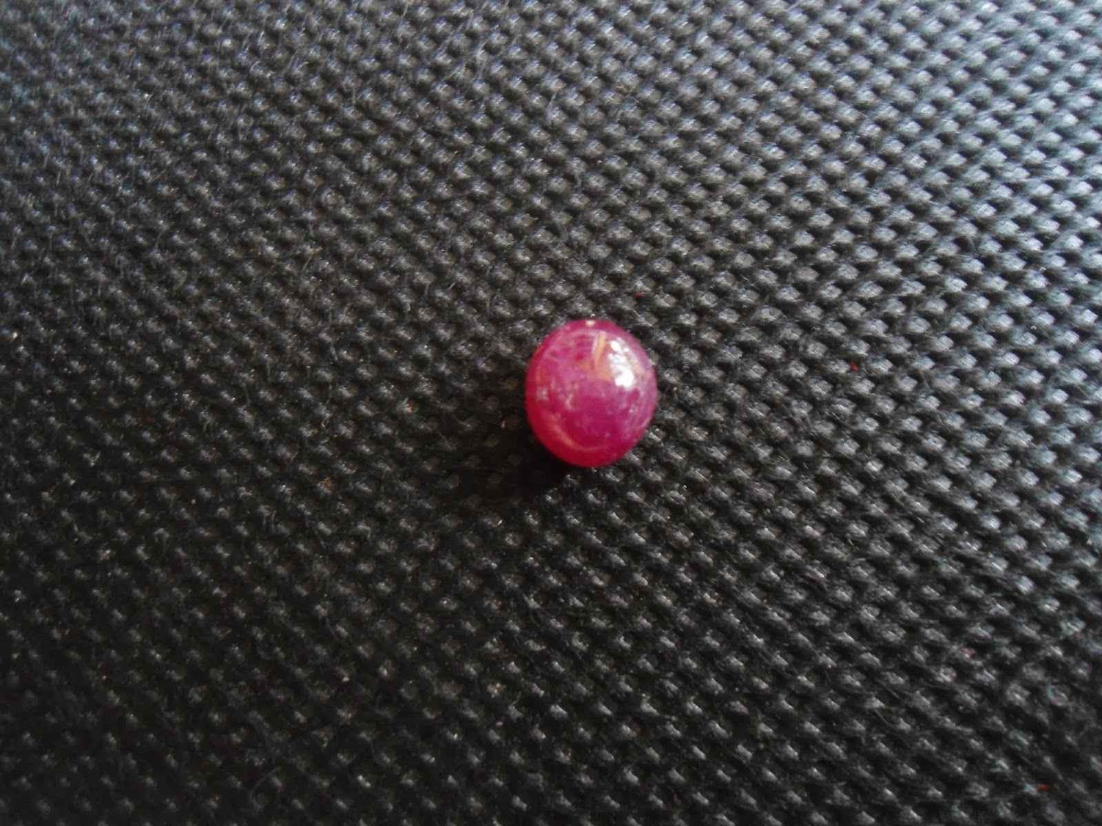DYAH PERMATA: Batu Ruby Merah Daging