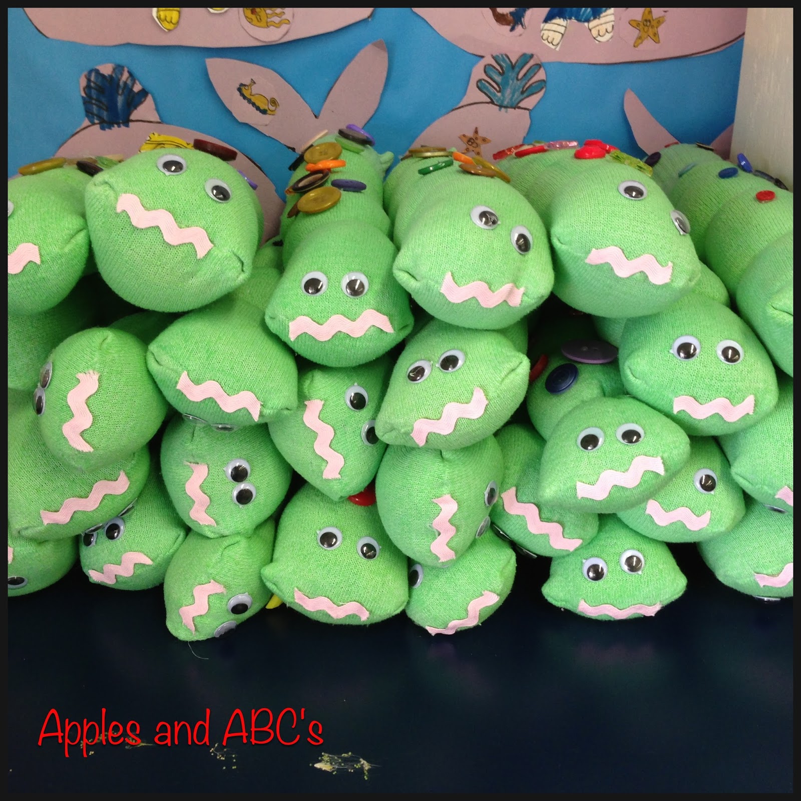 End of the Year: A Very Hungry Caterpillar Theme Graduation - Apples ...