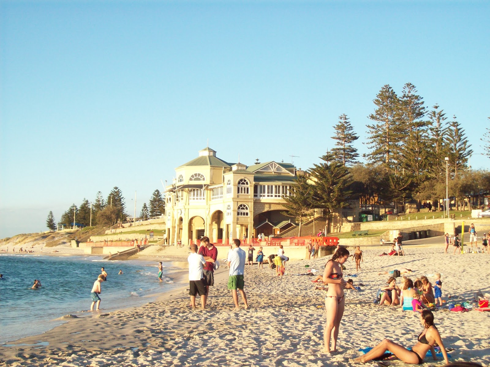 Please click on the link to locate Cottesloe WA!