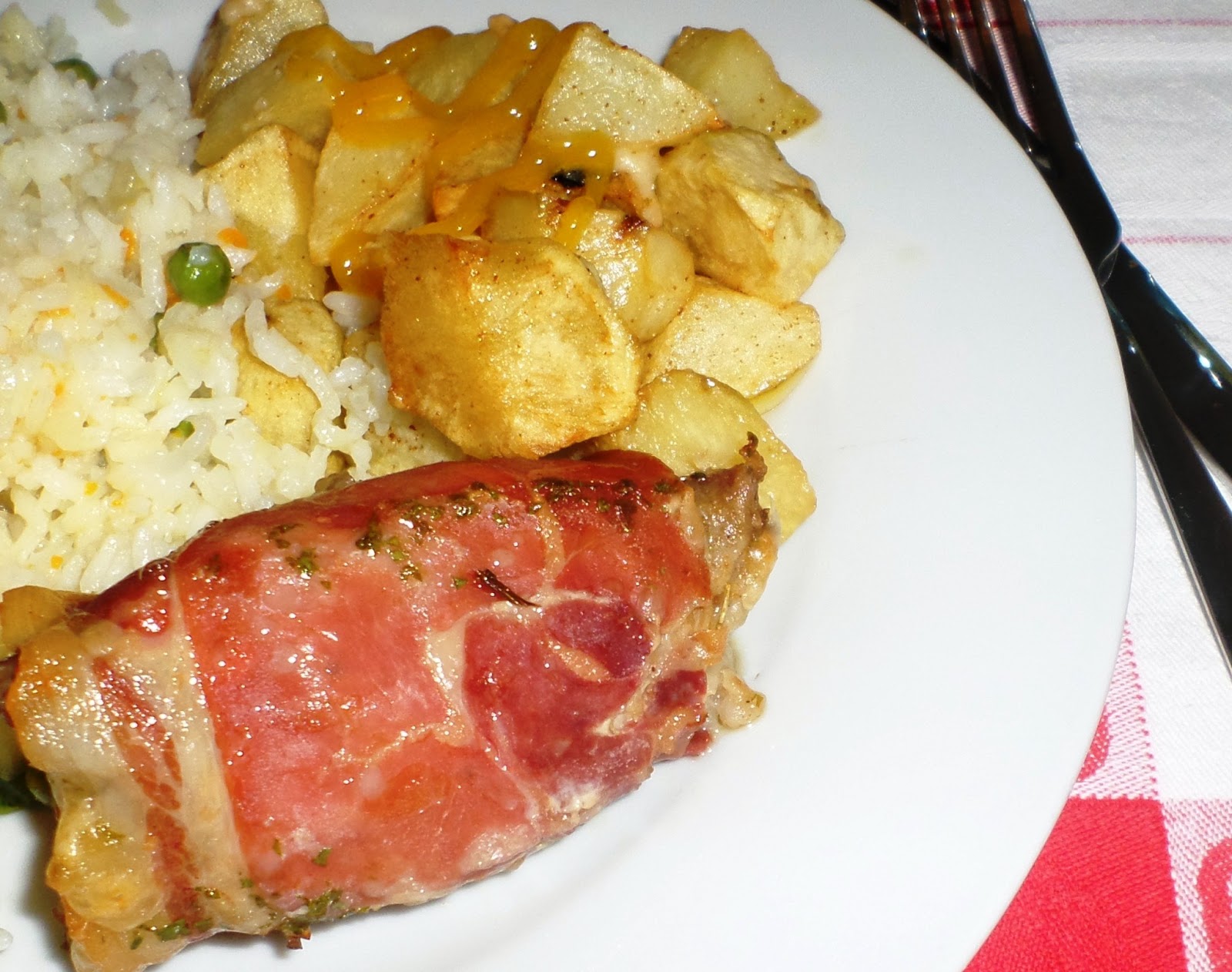 Dicas e Doces : Rolos de Febras de Porco com Queijo e Presunto