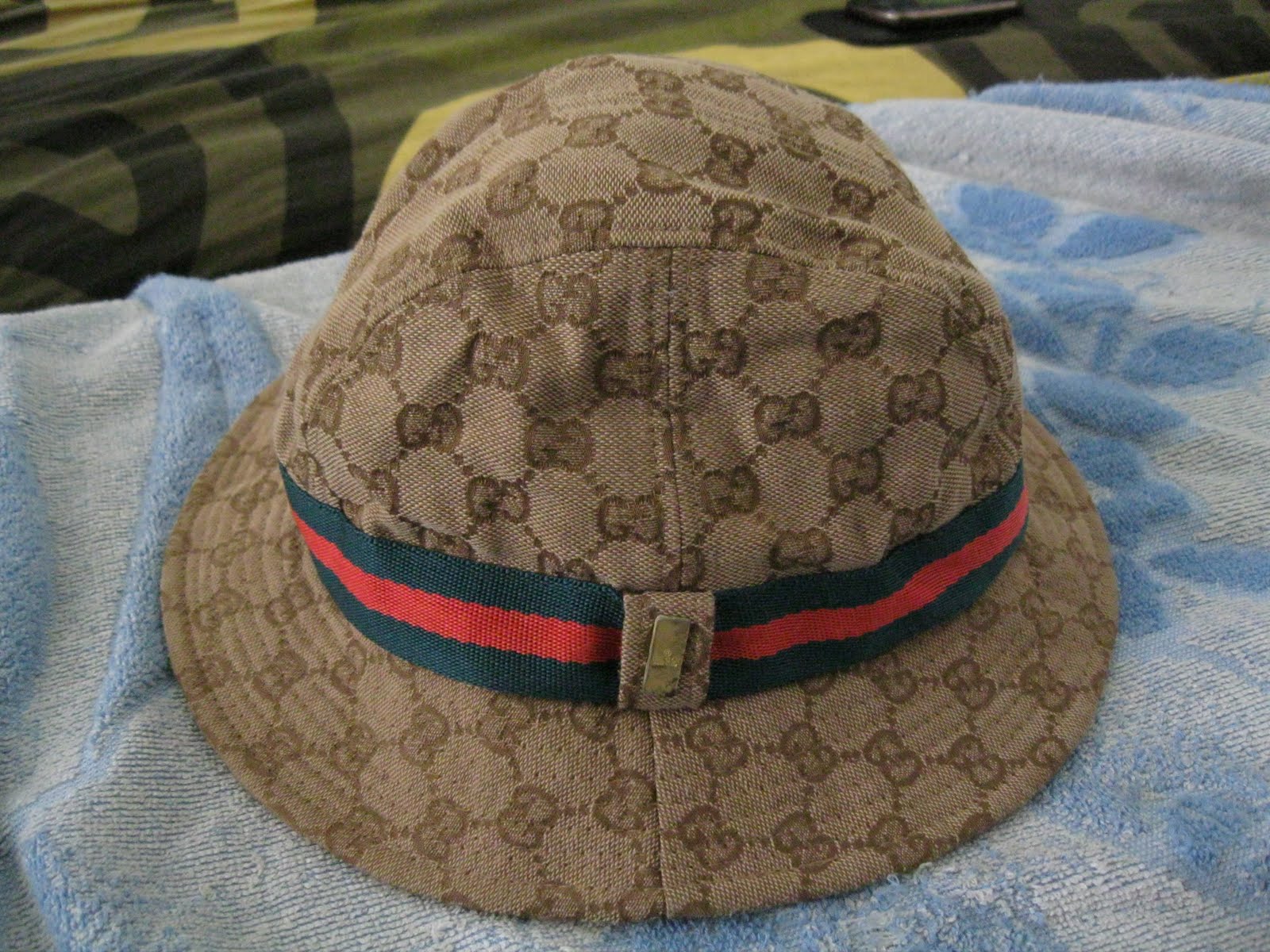 shamadbundle: topi gucci