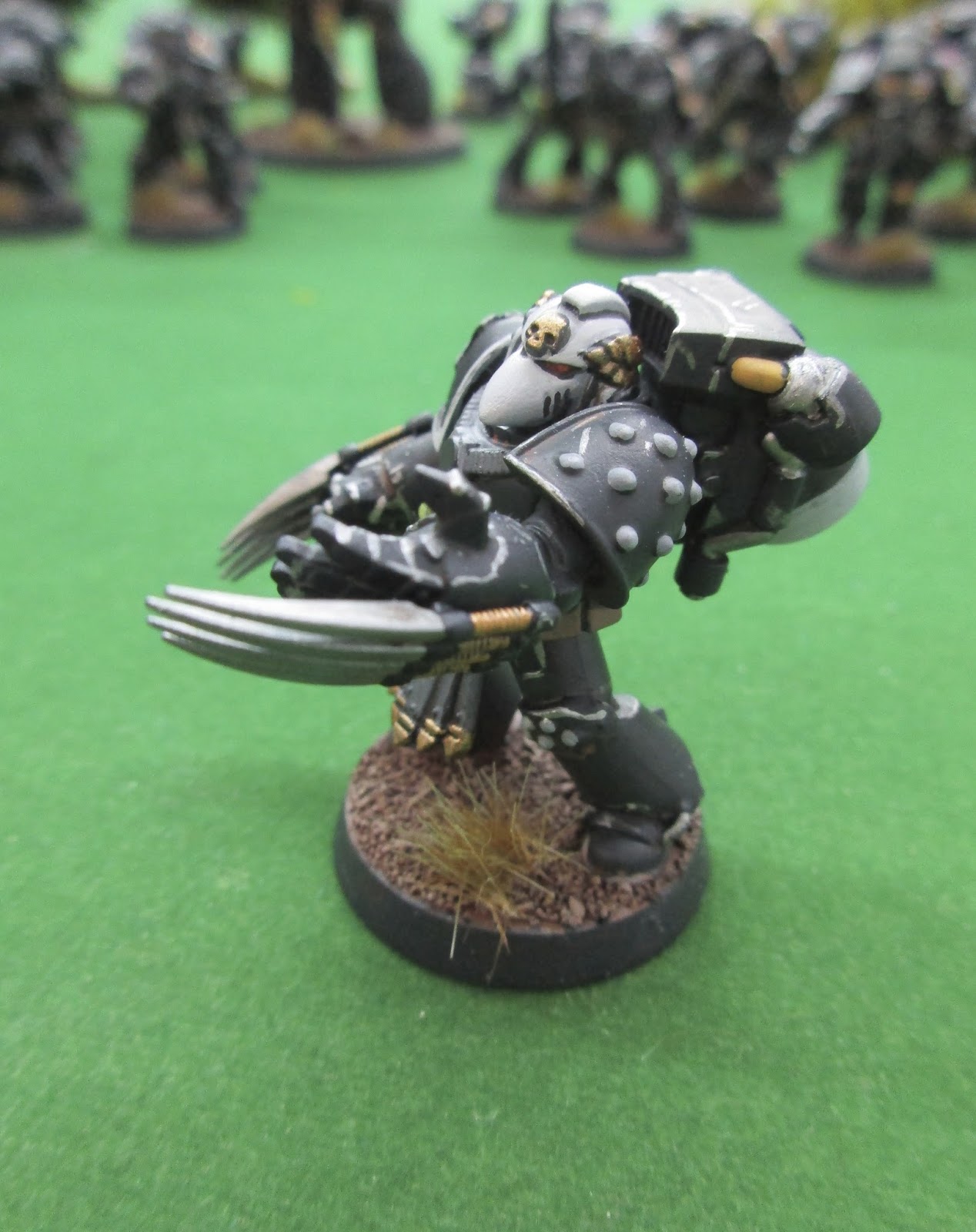 Broke Low: Horus Heresy - Raven Guard