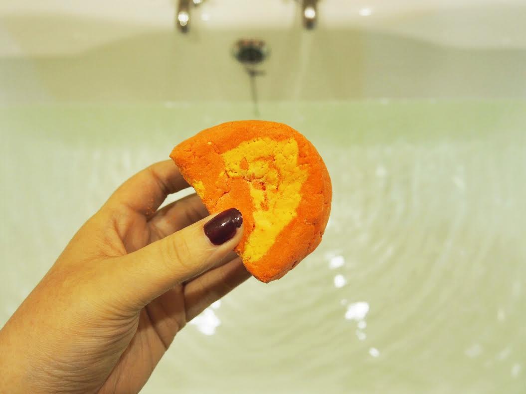Lush Brightside Bubble Bar | hannatalks