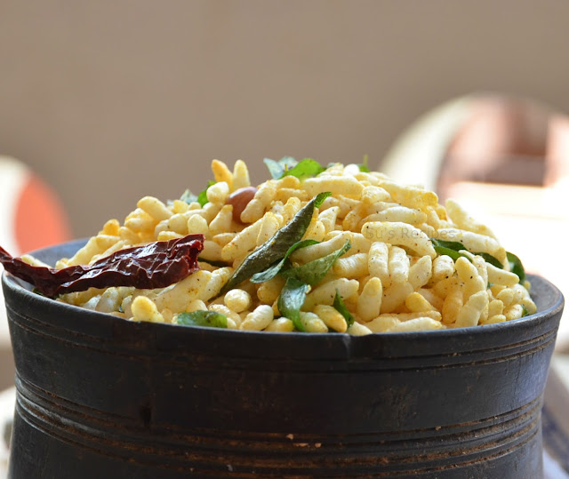 Su's Recipes: Masala Borugulu / Spiced Puffed Rice