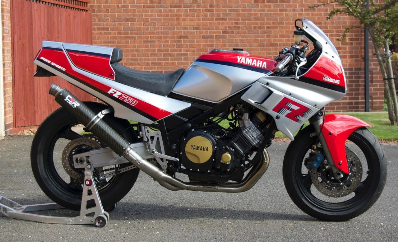 THE DARK PASSENGER: YAMAHA FZ 750 ...