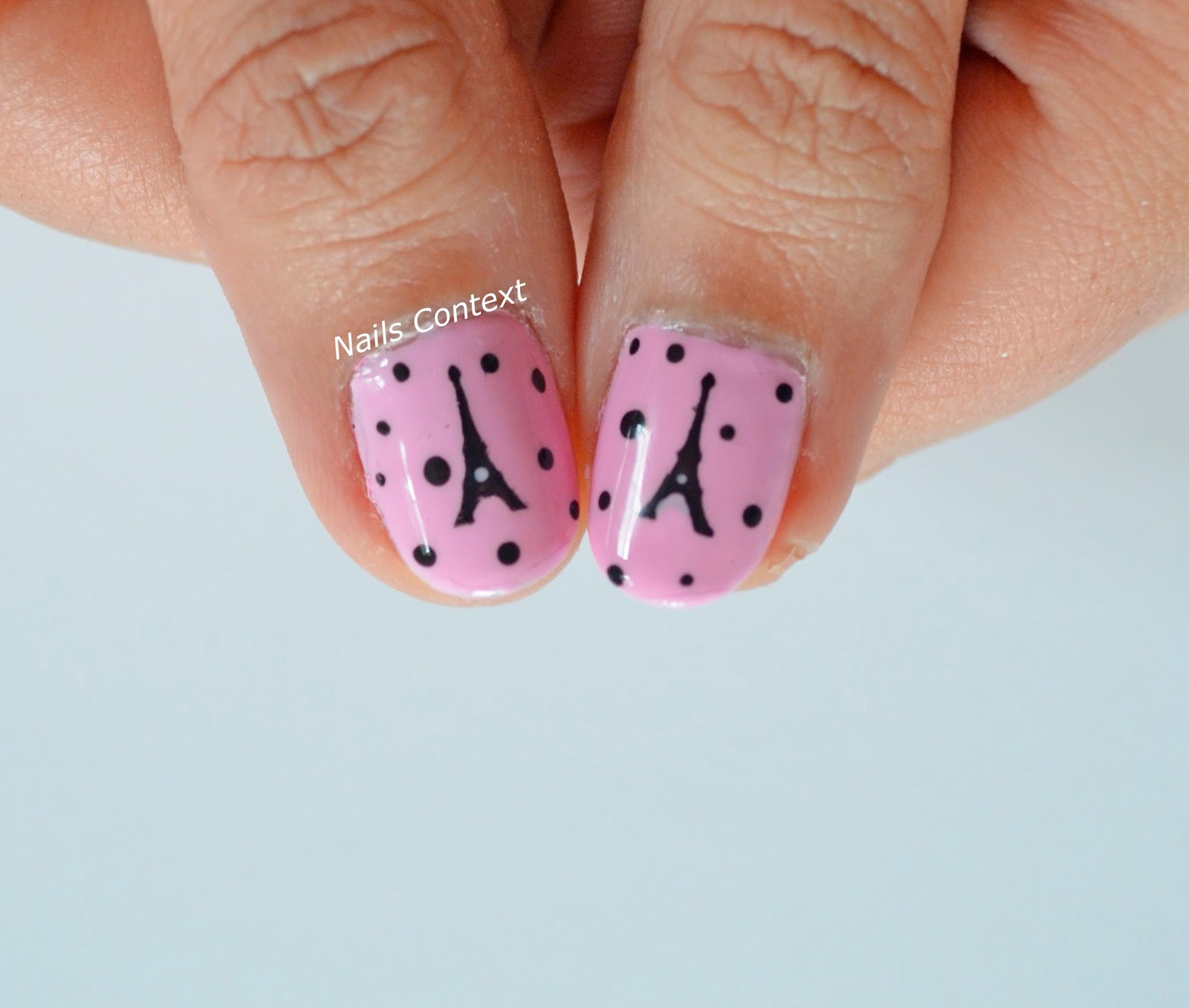 Nails Context: Paris: Eiffel Tower