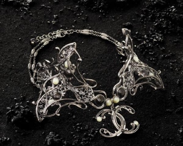 Very Cool Coco: Chanel bijoux