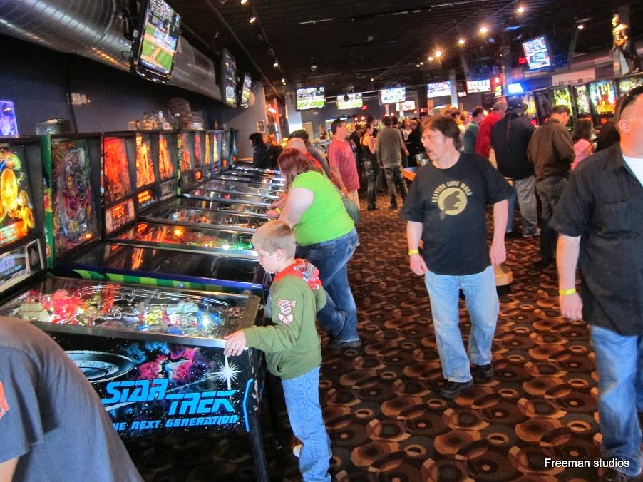 MOTORCITYBLOG: Shark Club Howell Pinball Party! Jersey Jack Pinball ...