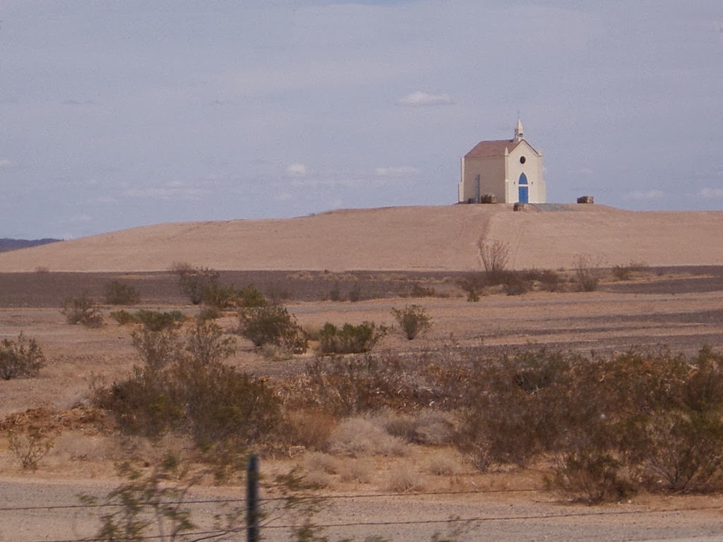Road Runner: The Center Of The World - Felicity, CA