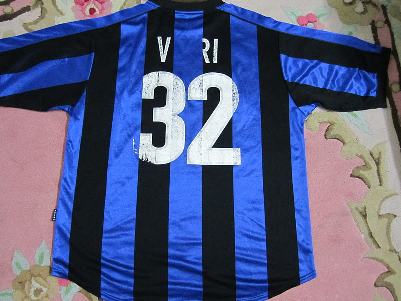 BundleWalla: Inter Milan Christian Vieri Era Home Jersey SOLD