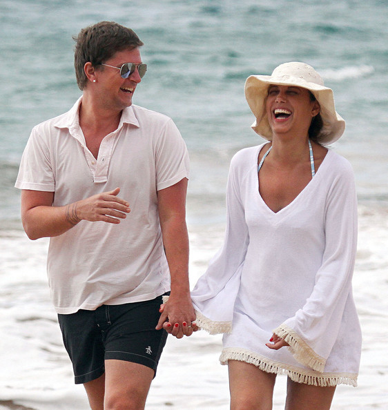 Rob Thomas And His Wife Enjoy A Romantic Beach Stroll ~ HOLLYWOOD ...