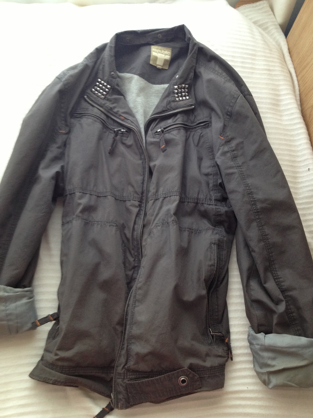 Jadelouise: Shabby jacket upgrade.