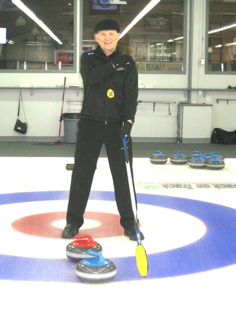 Zen and the art of curling: Curling Skip Shot Signals