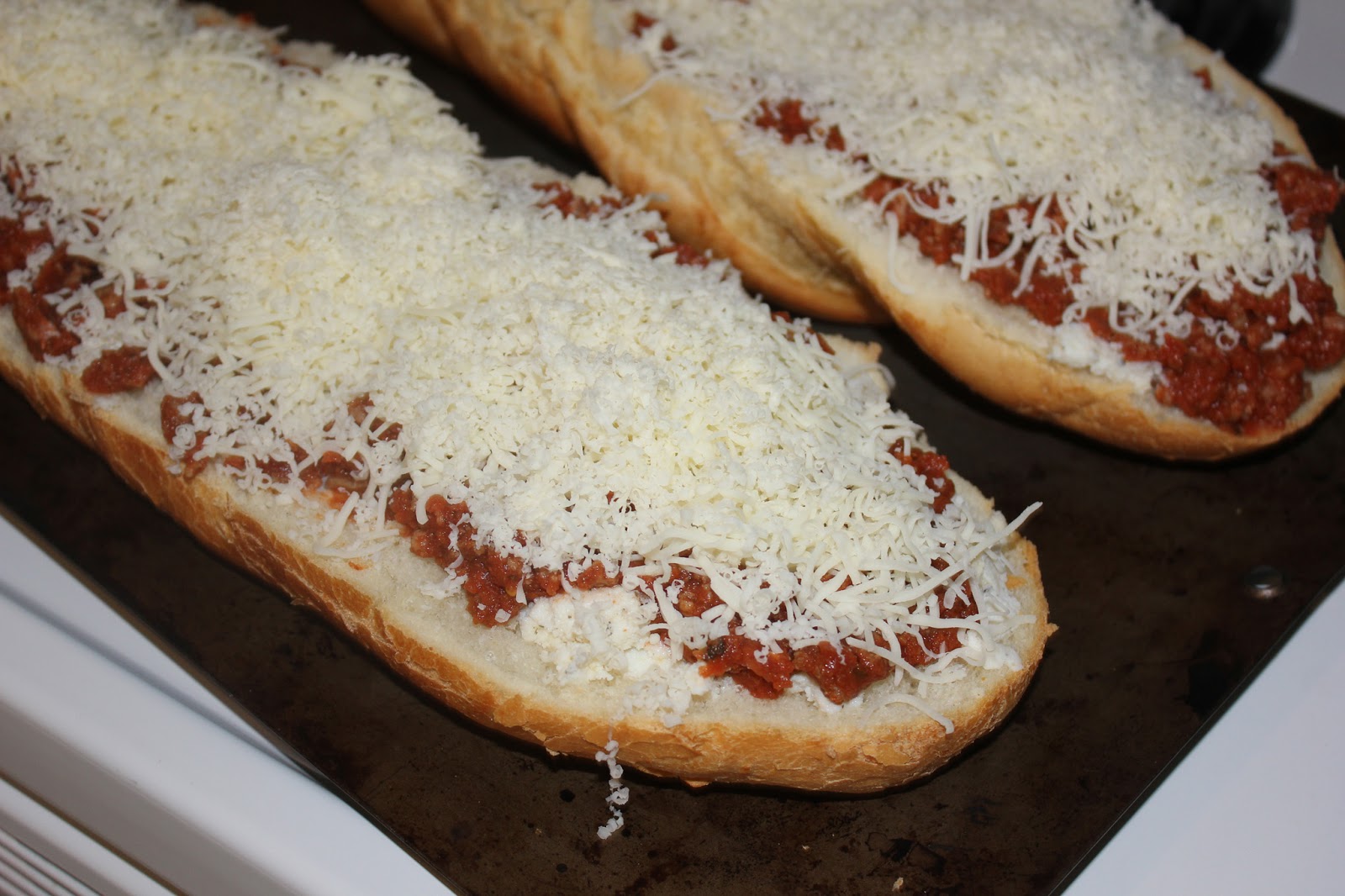 aMUSEing: Lasagna Bread Bakers