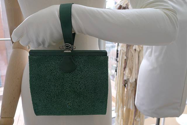 PAVAN MICKEY: Simone Handbag Museum