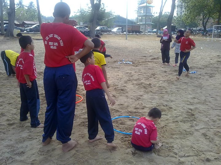 KITA HEBAT!: Terapi Pasir Murid-Murid PPKI SK Dato' Demang Hussin