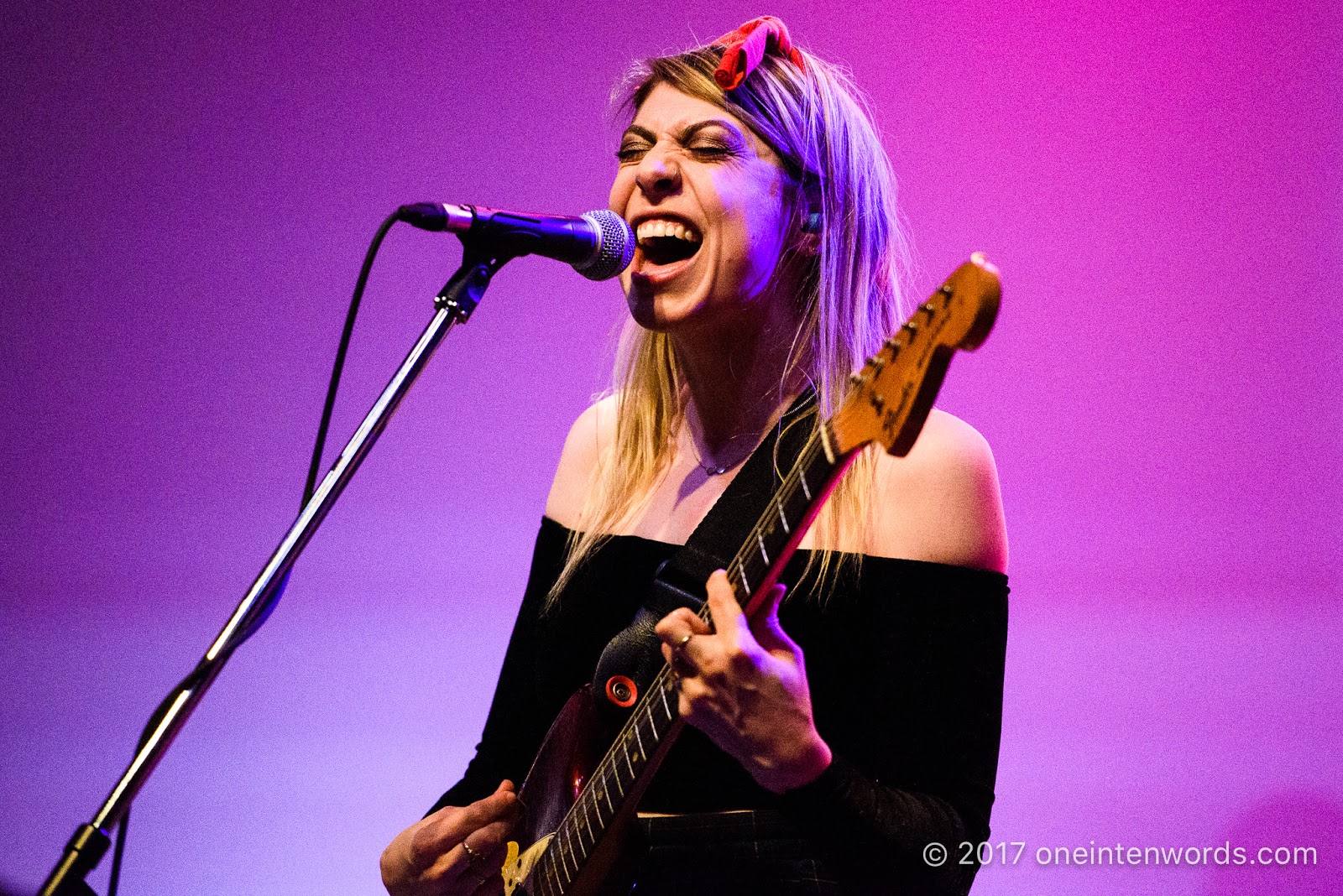 one in ten words: Charly Bliss at The Rec Room - Concert Pictures