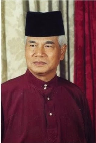 WARISAN RAJA & PERMAISURI MELAYU: Raja dan Permaisuri Penerima Gelaran ...