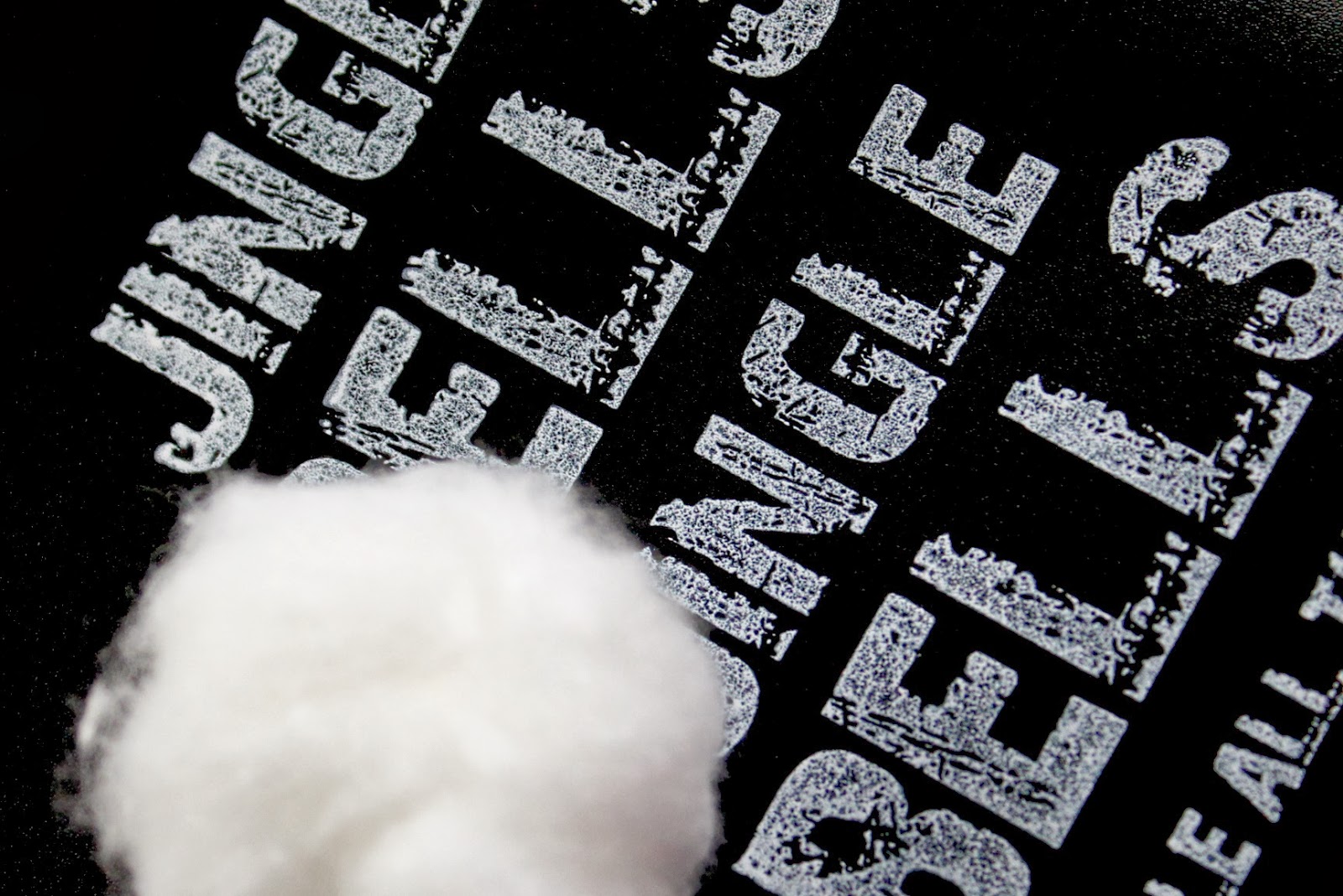 Kissin' Krafts: Prickley Pear Chalkboard Tutorial