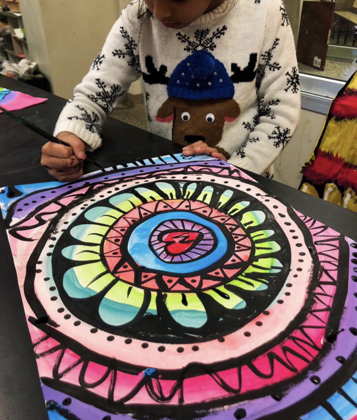 Art Room Blog: 4th Grade Florescent Mandalas...