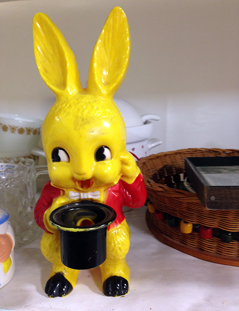 THIRTY-THREE WEIRD KNICK-KNACKS AND ODDITIES FROM THE COLUMBUS (WI ...