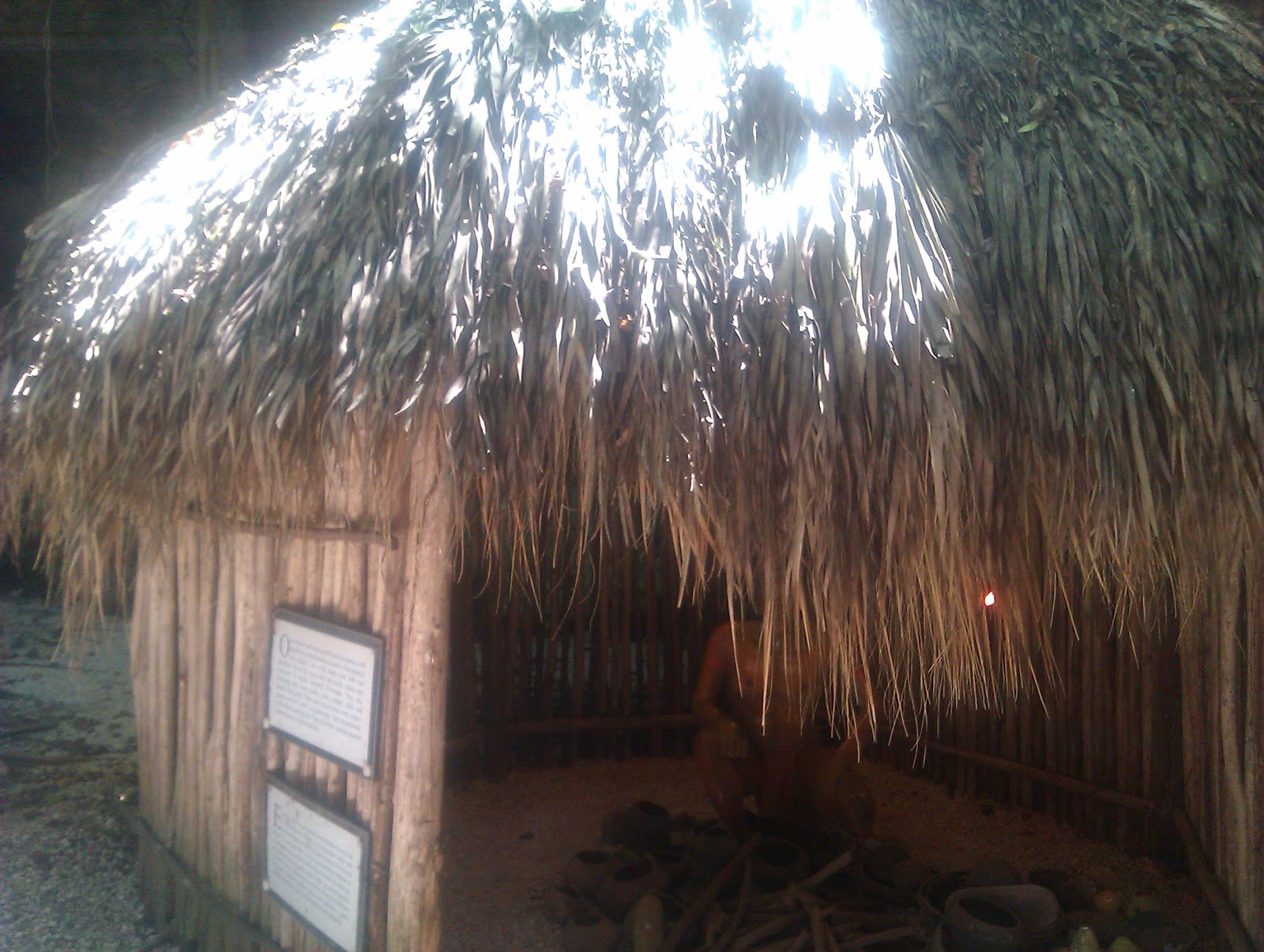 Ruta Quetzal 2012: CUEVAS TAINAS / MUSEO DEL RON