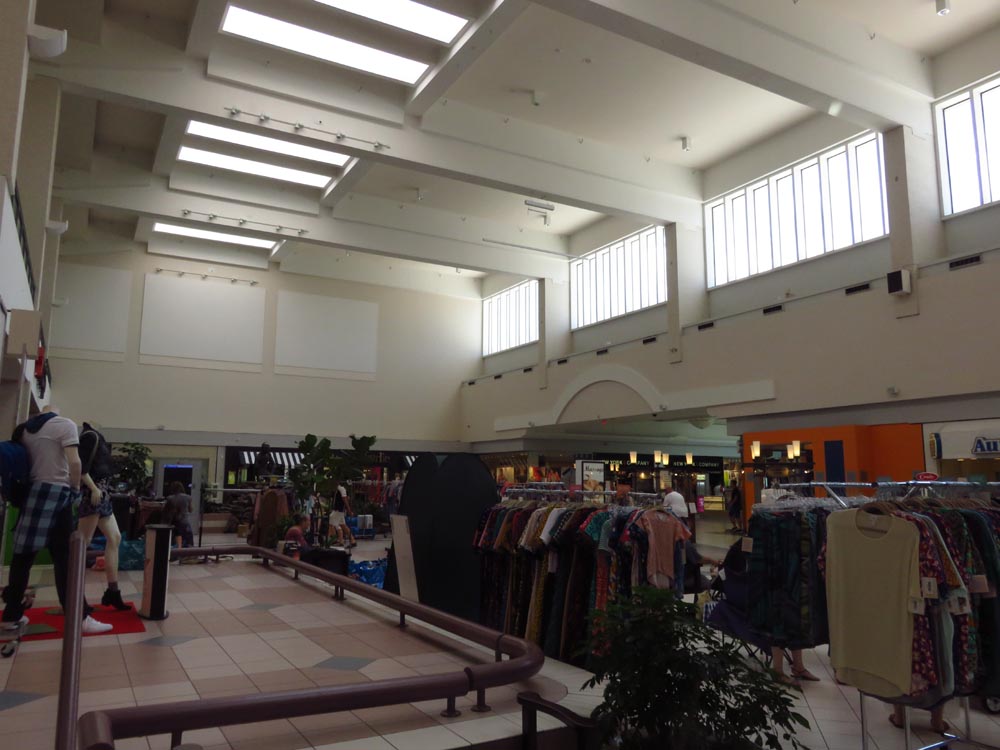 Sky City: Retail History: Neshaminy Mall: Bensalem Township, Pennsylvania
