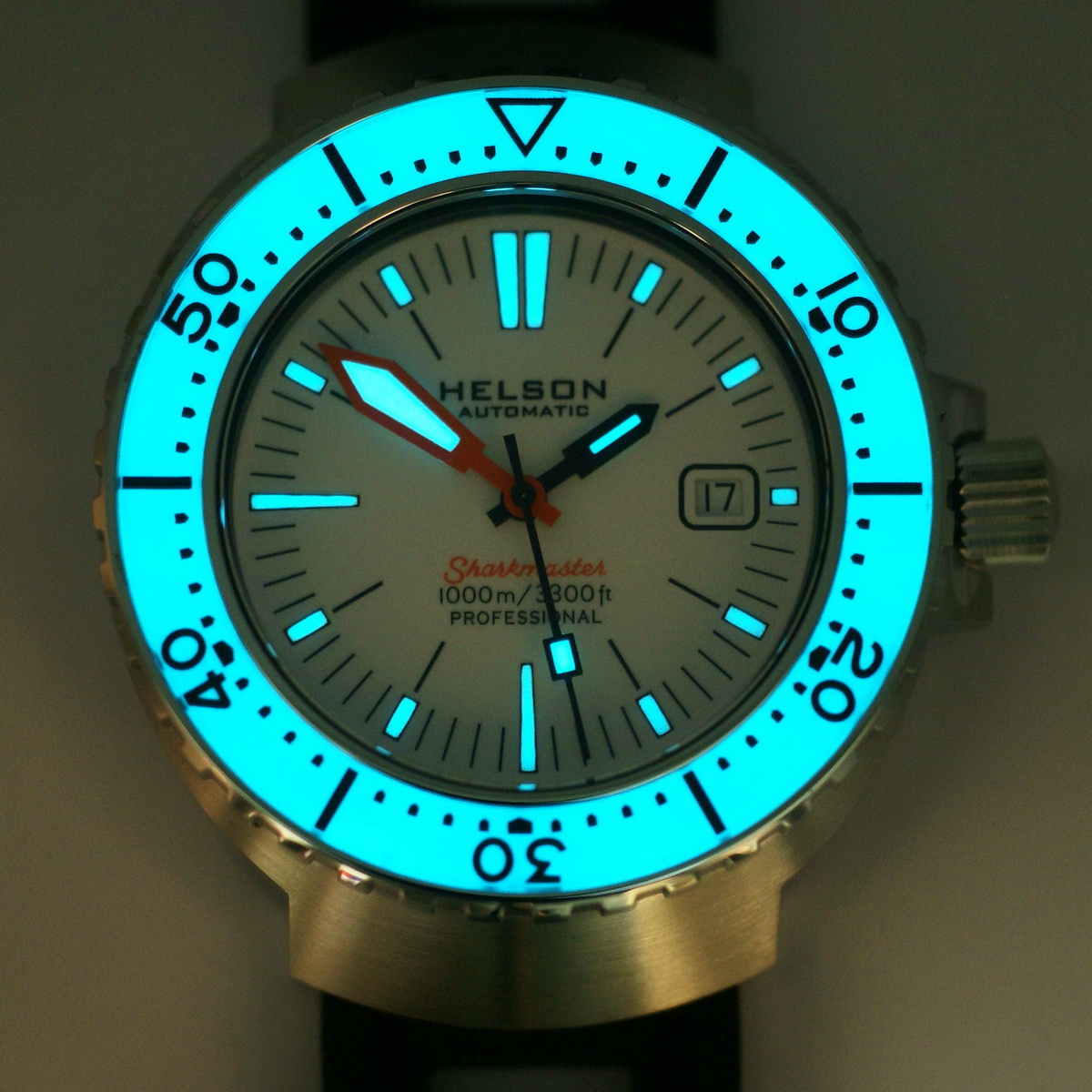Helson Sharkmaster 1000m white dial - Time Talk - Time Tech Talk ...