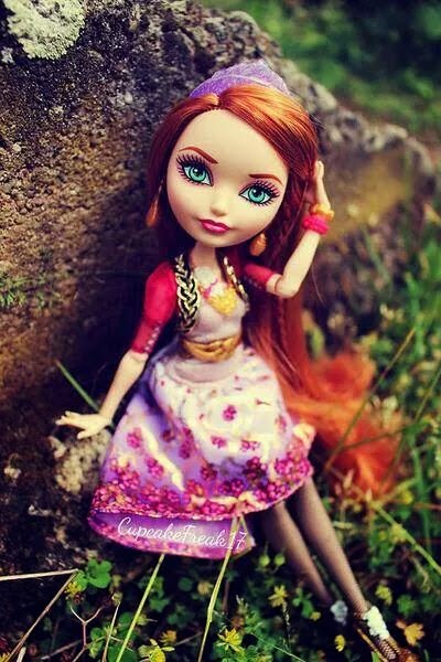 Ever After High Life: Holly & Poppy O'Hair :)