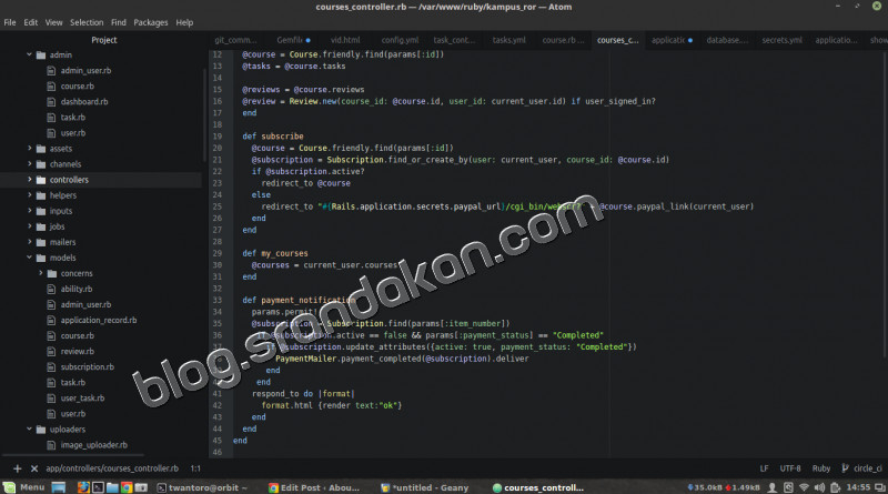Mengenal Teks Editor untuk Pemograman - Coretanku