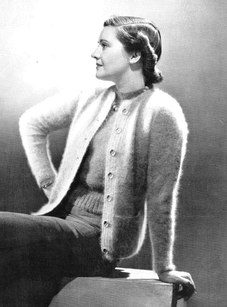 The Vintage Pattern Files: 1930's Knitting - Aiken Angora Twin Set