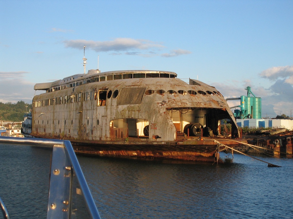 Deserted Places: The abandoned Kalakala streamliner ship