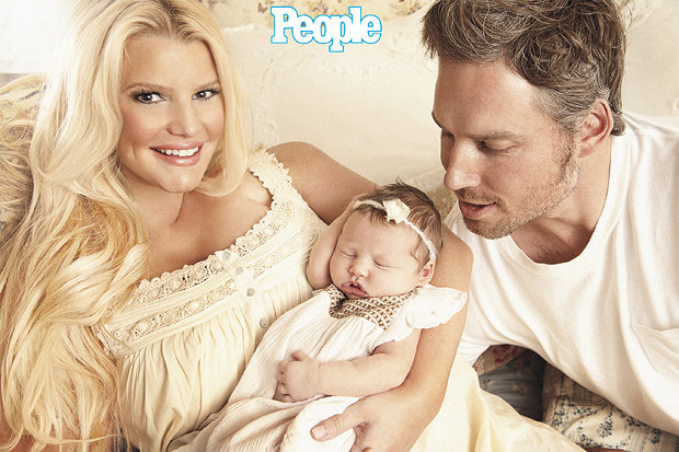 Jessica Simpson: First Photo Shoot With Her Baby Girl