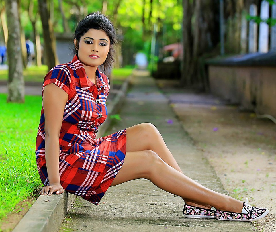 Geethika Rajapaksha new photos shoot | MyDayLK Most interesting site