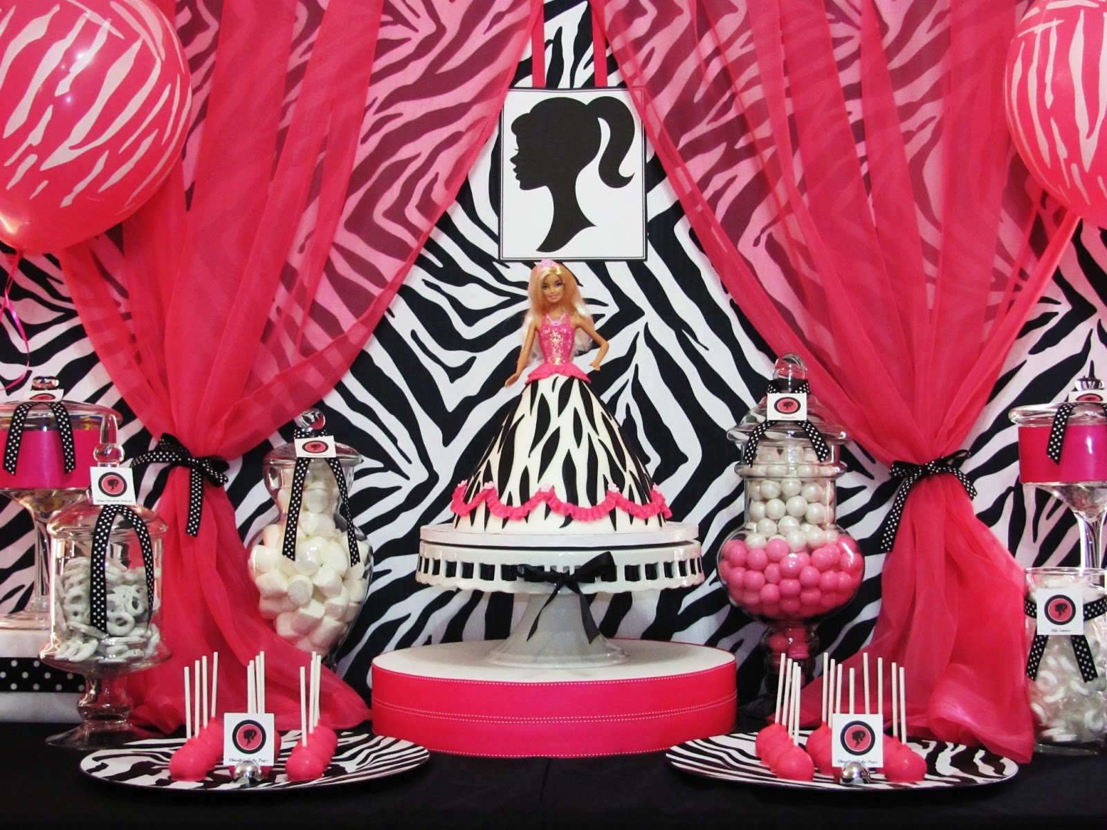 SWEET TREATS CAROUSEL