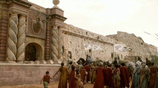 Game of Thrones in caps: King's Landing (Desembarco del Rey)